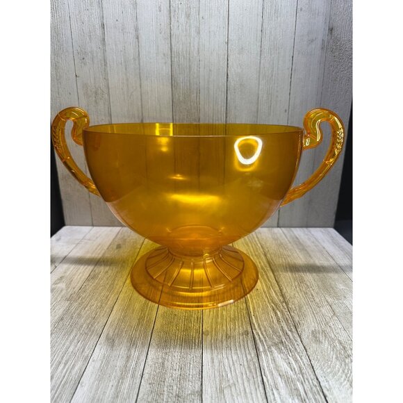 Target | Dining | Target Bullseye Summer Golden Yellow Trophy Ice Snack ...